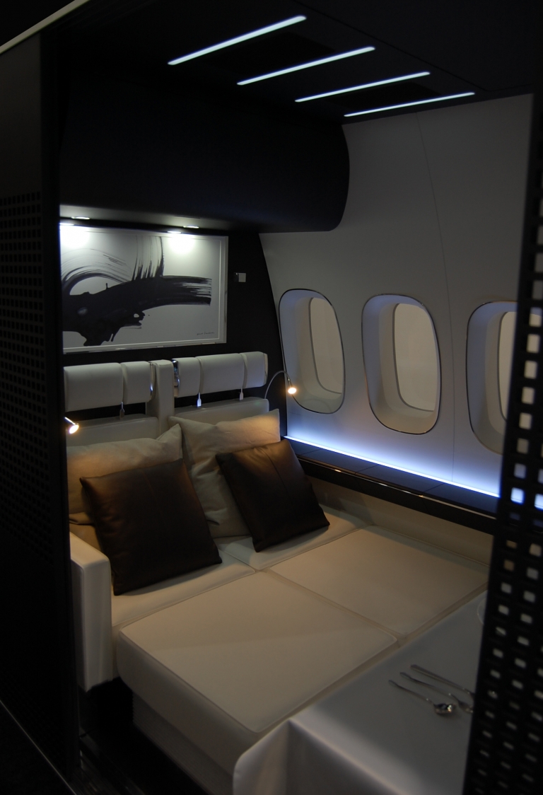 Jamco's stunning new first class suite - Aircraft Interiors International