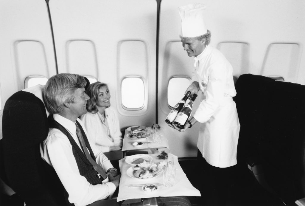 SAS: glamour, nostalgia and a fantastic fleet - Aircraft Interiors ...
