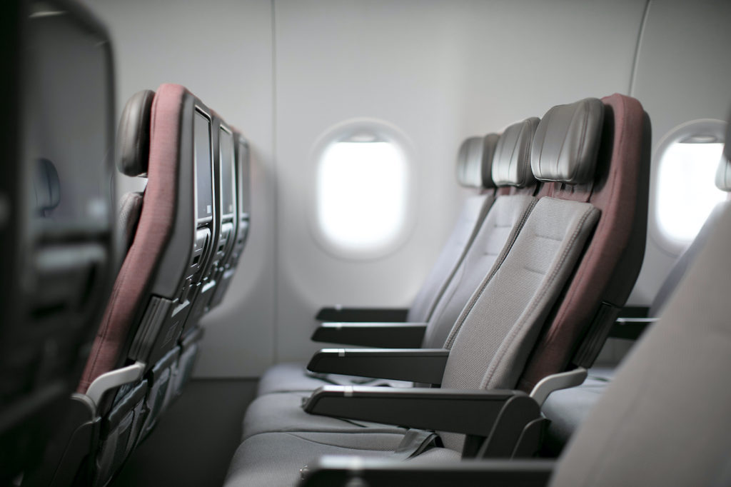 Cathay Pacific fits Vector seats to A321neo fleet - Aircraft Interiors ...